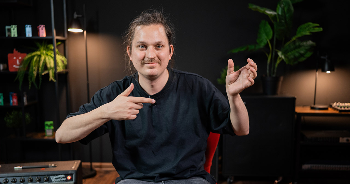 Hodně rychlá recenze: AG Transparent One | frontman.cz