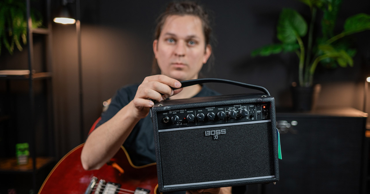 Hodně Rychlá Recenze: Boss Katana Mini X | frontman.cz