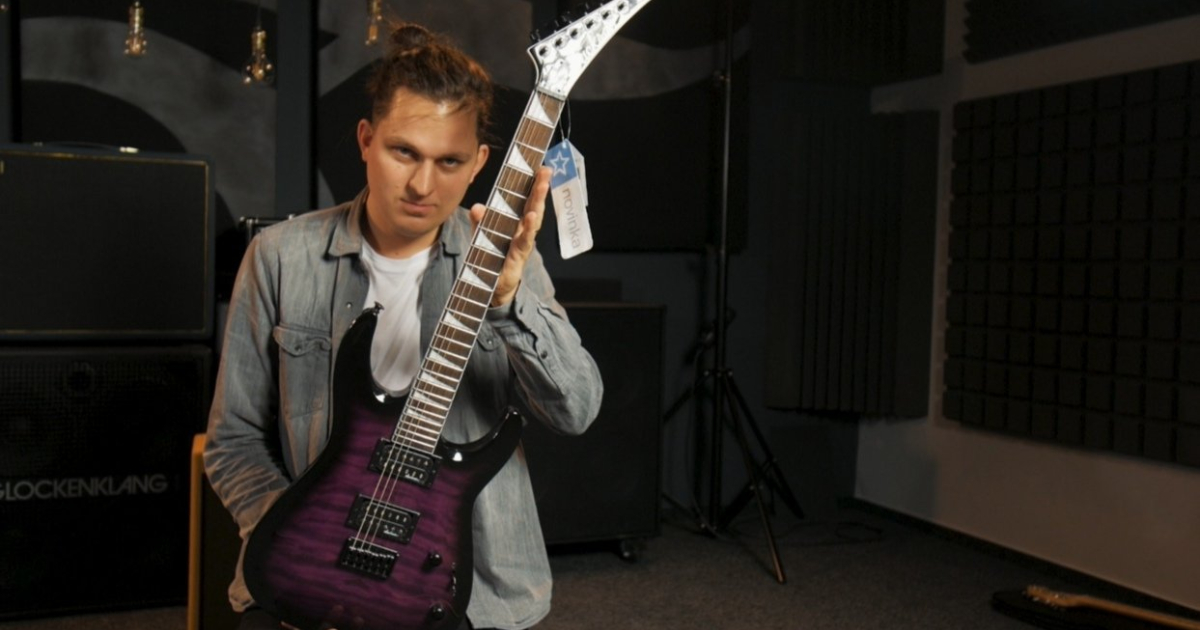 Hodně Rychlá Recenze: Jackson JS Series Dinky Arch Top JS32Q DKA HT AR ...