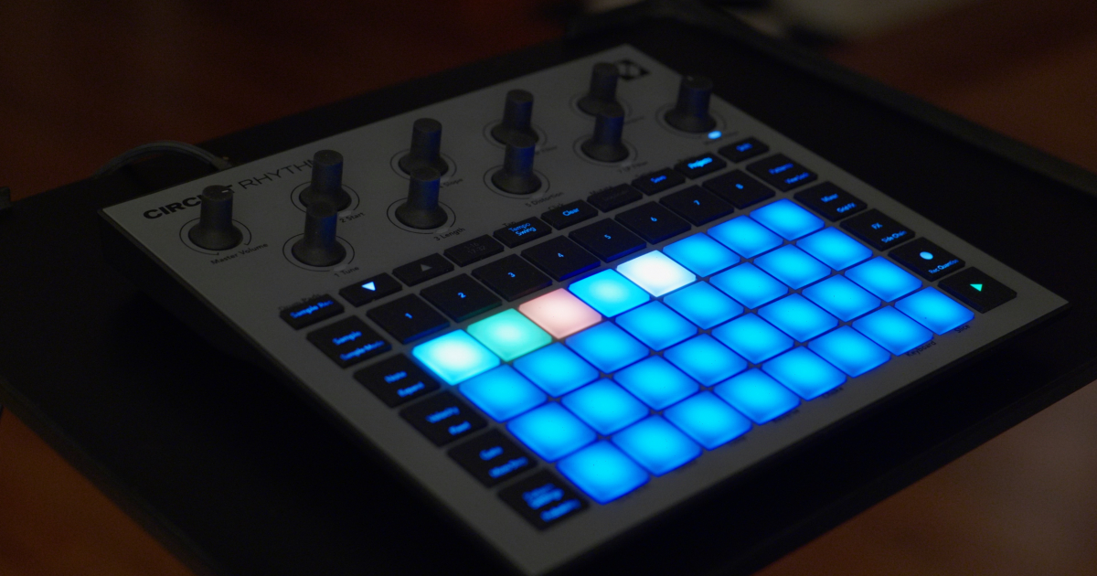 Circuit Rhythm od Novation: sampler v těle grooveboxu | frontman.cz