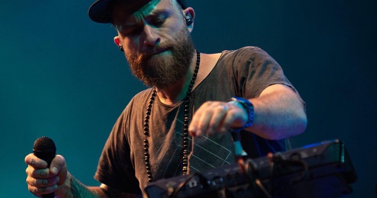 Dub FX: YouTube je mým rádiem, Facebook nahrávací společností | frontman.cz