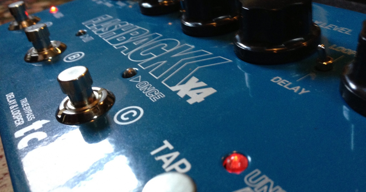 Flashback X4: ručník do ringu průmyslu kytarových efektů | frontman.cz