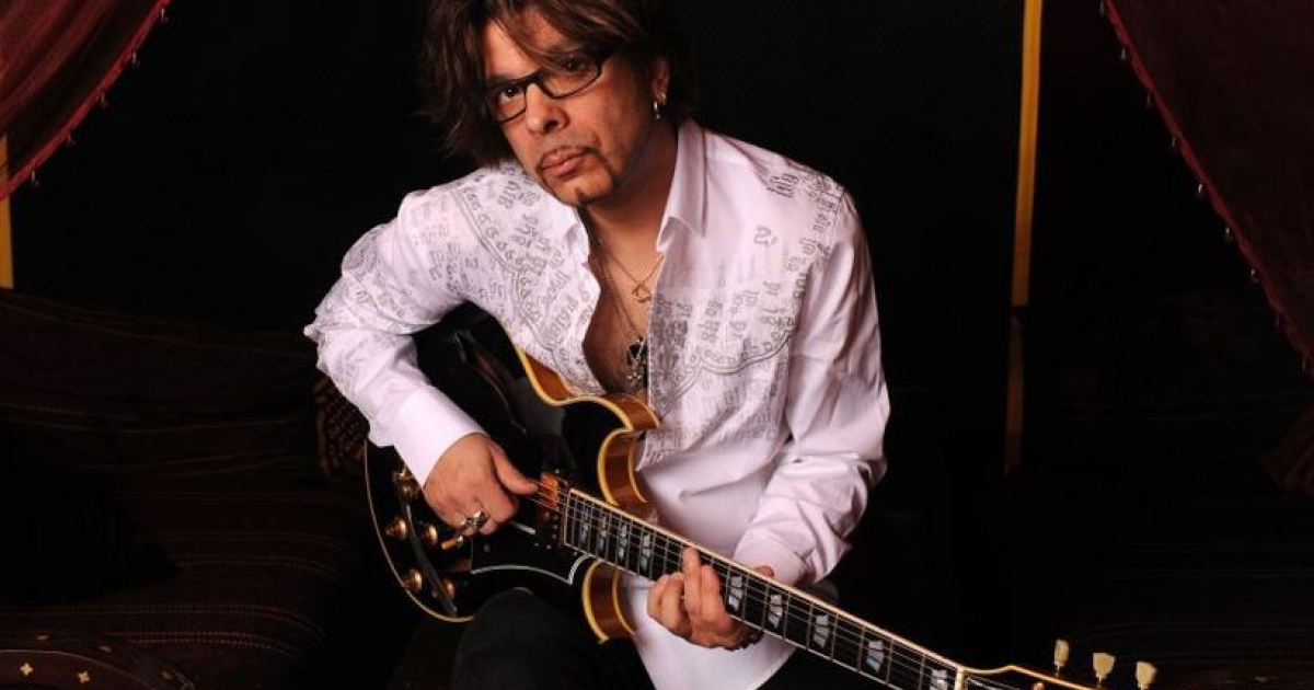 Johnny A. a jeho gear na turné s Yardbirds | frontman.cz