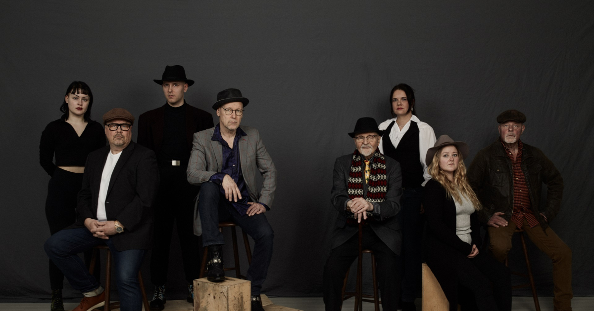 Jan Stenfors se vrátil na hudební scénu rodinným albem | frontman.cz