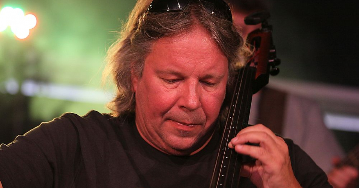 Tomáš Schilla: Mám rád v hudbě střídmost, efektní věci mě nevzrušují ...